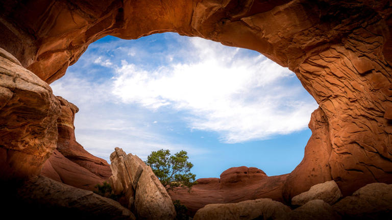 Avoid Arches National Park crowds by seeking out this short, easy ...