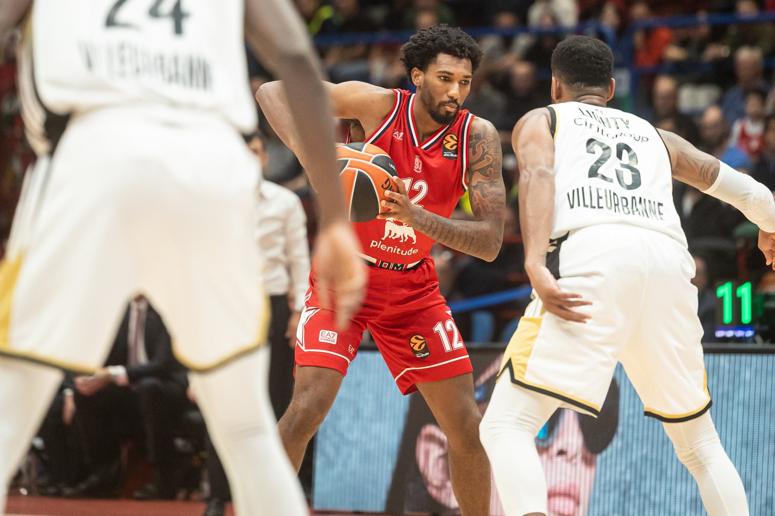 L’ASVEL lance son recrutement estival XXL : Armoni Brooks aurait choisi ...