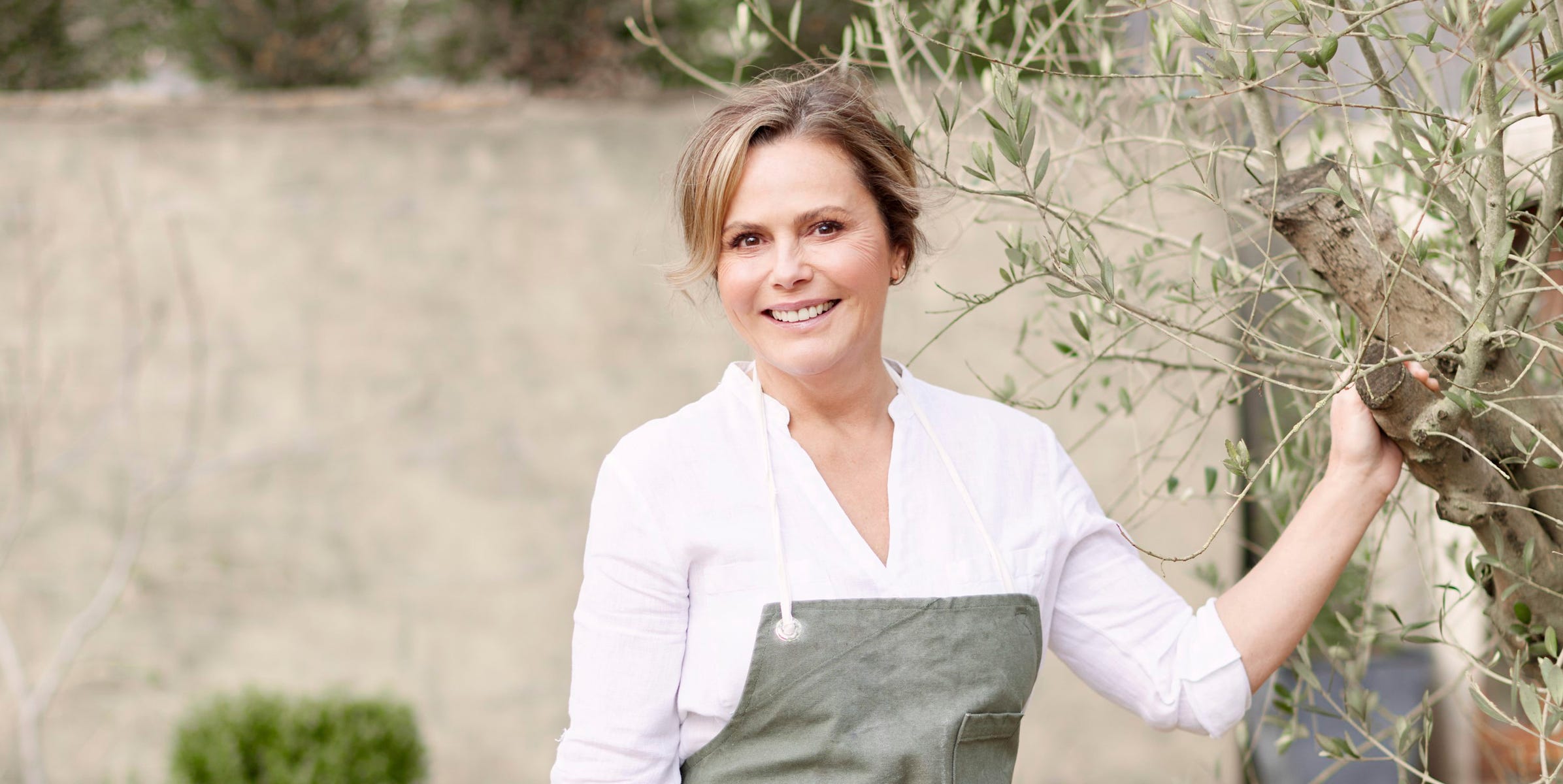 Low carb and delicious: At 62, Liz Earle shares her 5-minute 'heatwave ...