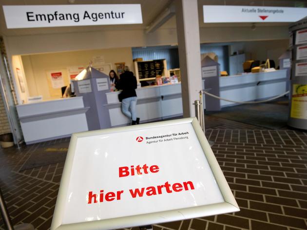 Jobcenter richtet in Osterburg „DigiLounge light" ein