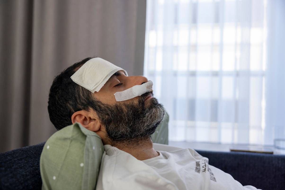 Nose surgeon explains key signs of 'cocaine nose' and how to fix it