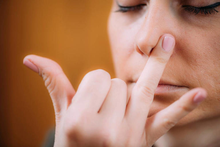 Nose surgeon explains key signs of 'cocaine nose' and how to fix it