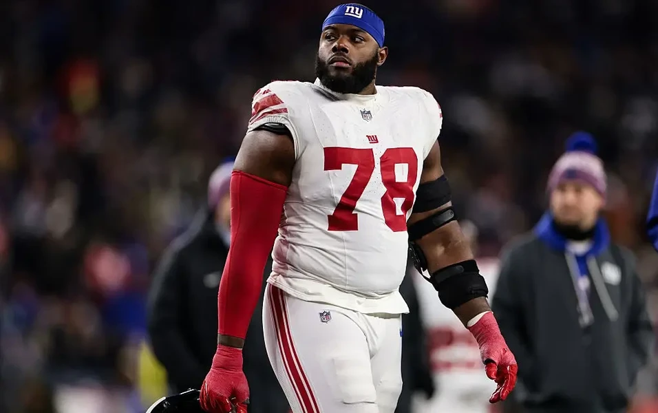 Giants manage injuries to Thomas, Slayton, Hyatt at OTAs