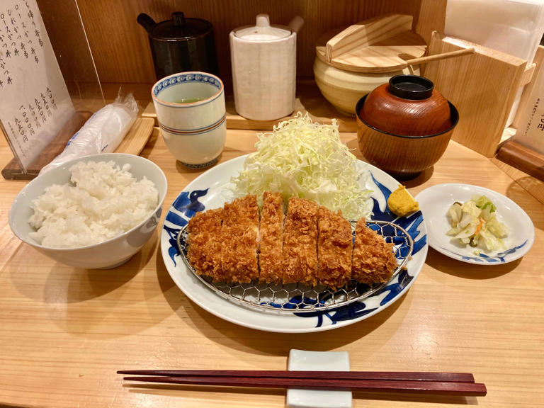 I took a solo trip to Japan in my 20s. My experience traveling there ...