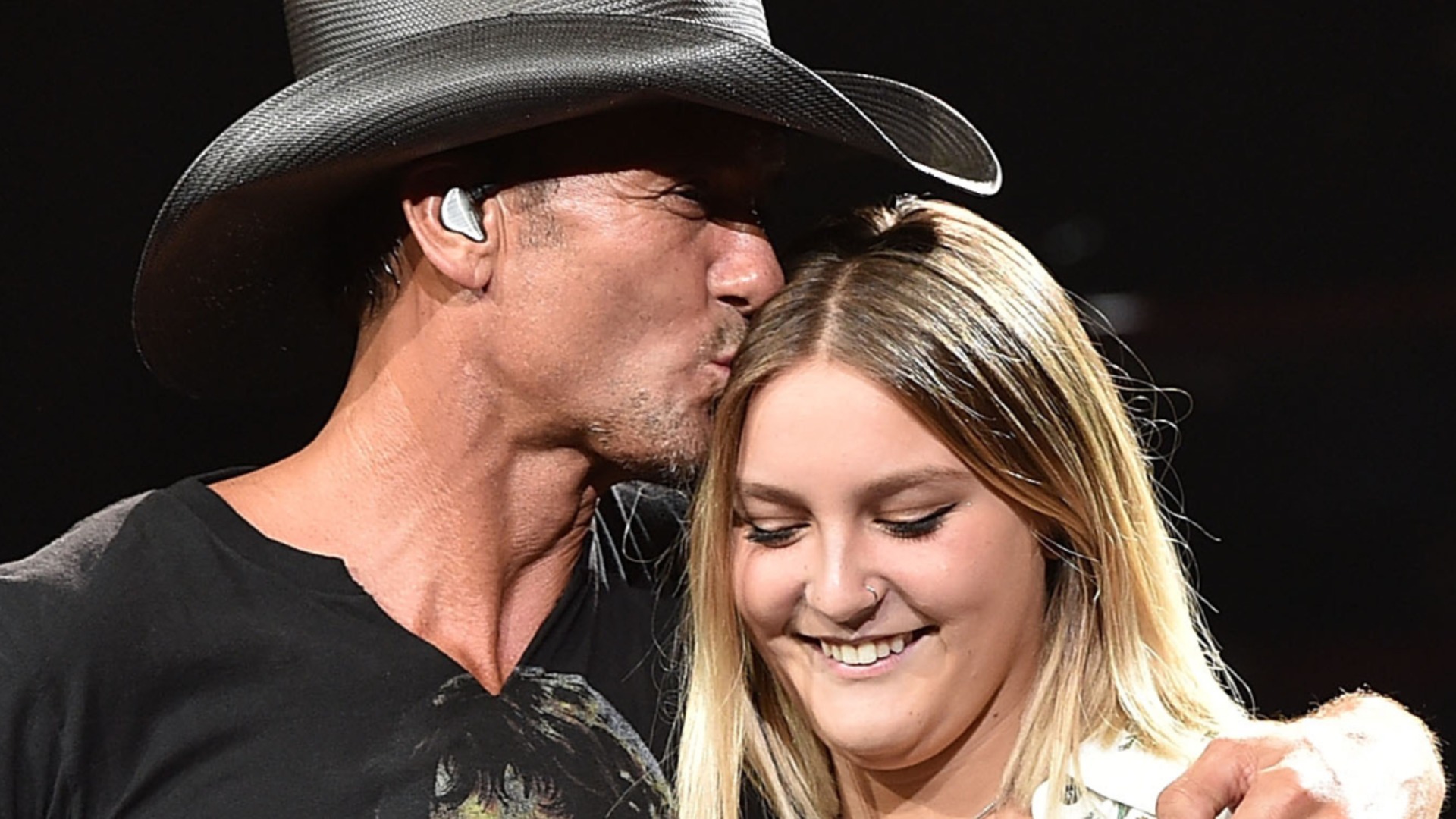 The glamorous lives of Tim McGraw and Faith Hill's 3 daughters