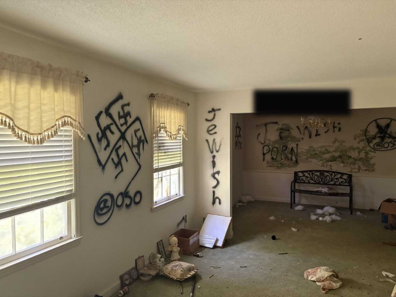 South Carolina deputies say 13-year-old spray-painted racial slurs ...