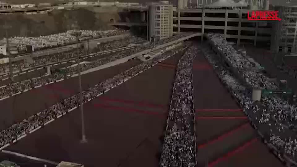 Hajj, time-lapse dei migliaia di pellegrini musulmani a Mina e alla Mecca