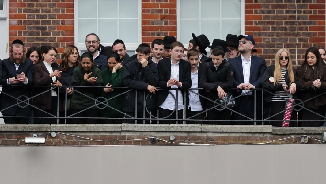 Former synagogue head to leave UK over rising antisemitism