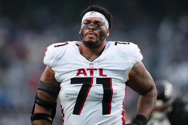 What should Cardinals fans expect from new RT Elijah Wilkinson?