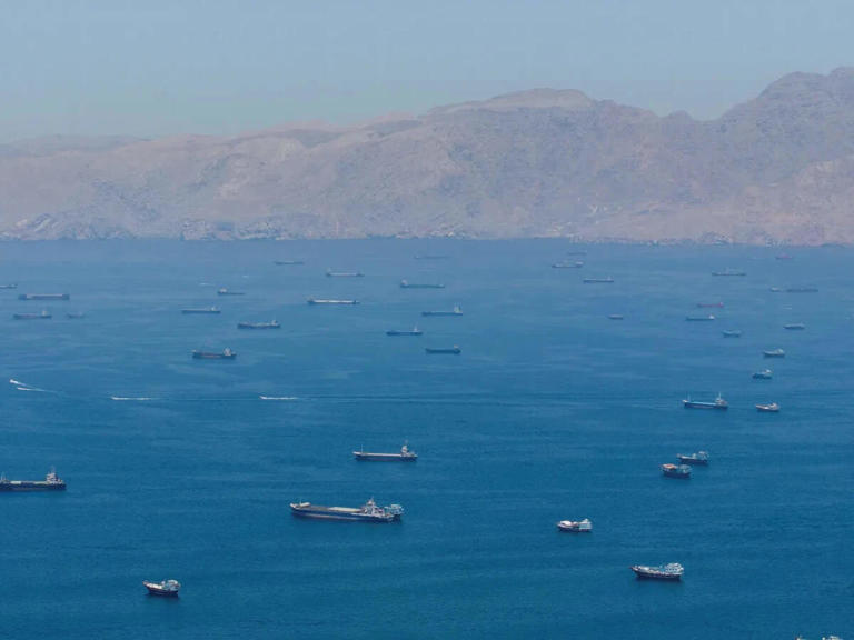 US forces to withdraw from Iran's vicinity, lift naval blockade, says ...