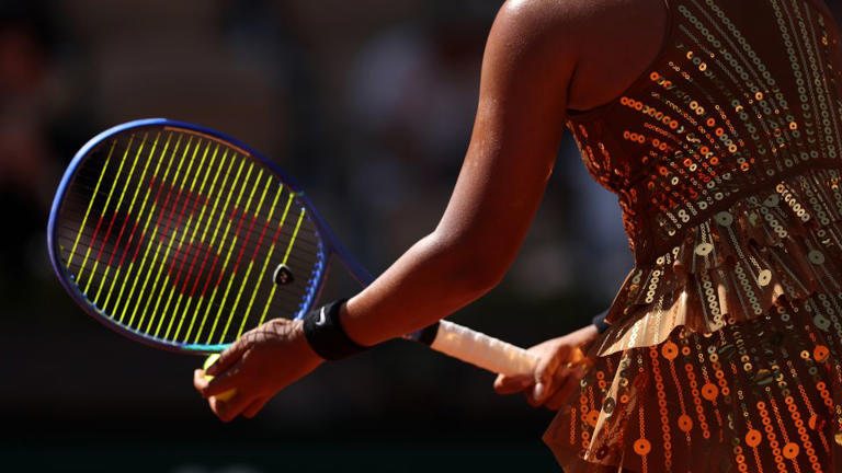 Naomi Osaka dazzles with eye-catching 'Eiffel Tower' inspired outfit to ...
