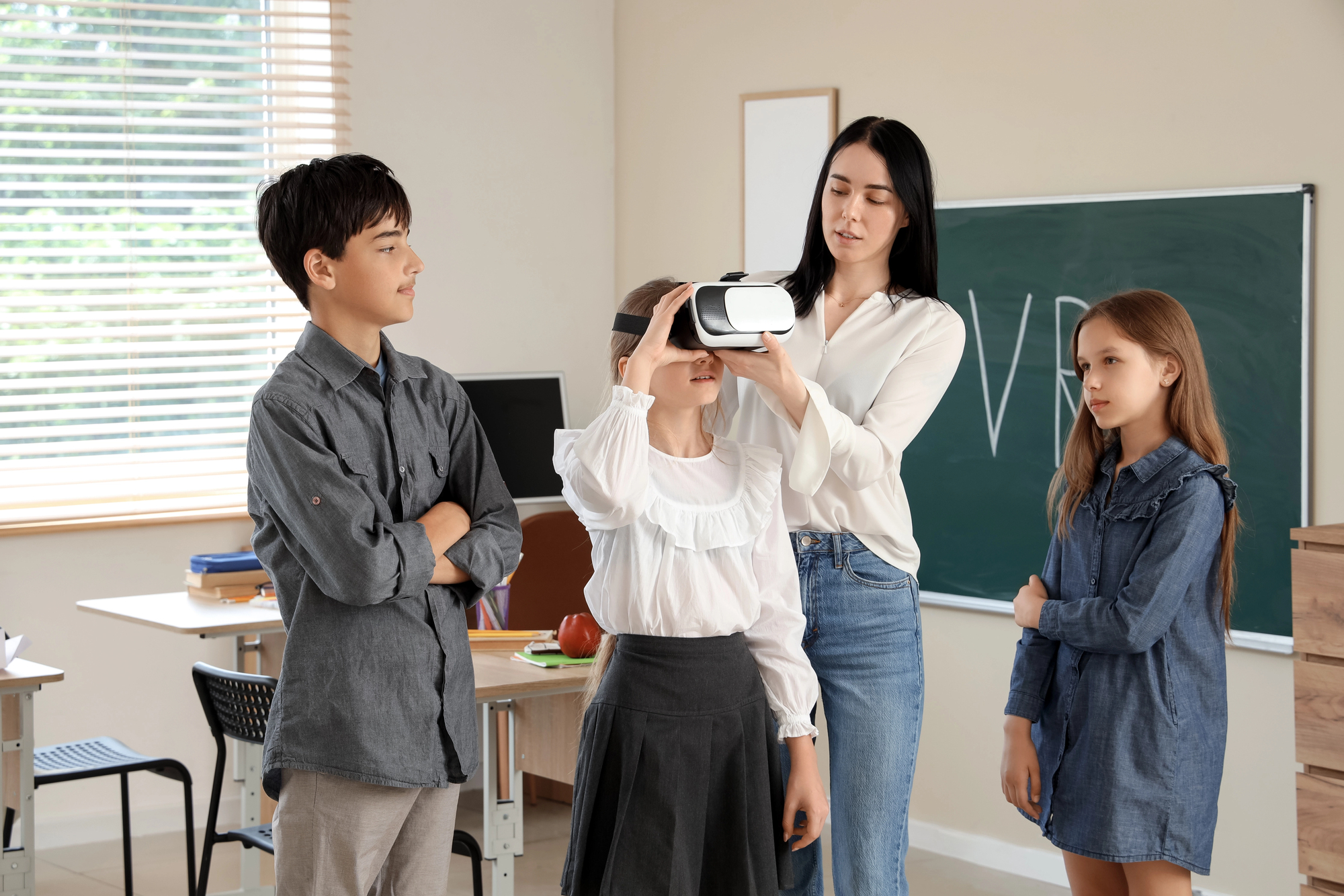 15 coolest VR tools being used in schools