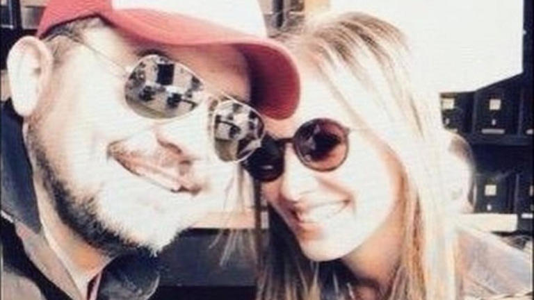 Ella es la misteriosa prometida de Reyli Barba con quien llegará al altar