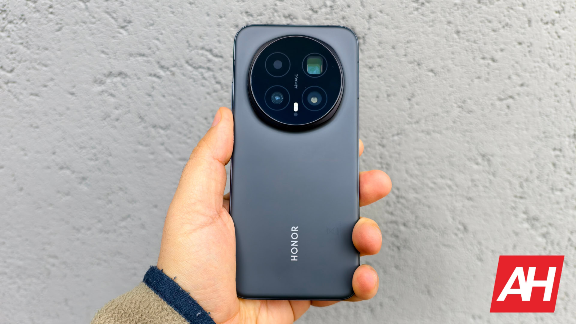 Honor Magic 9 leak reveals Snapdragon 8 Elite Gen 5 power in compact size