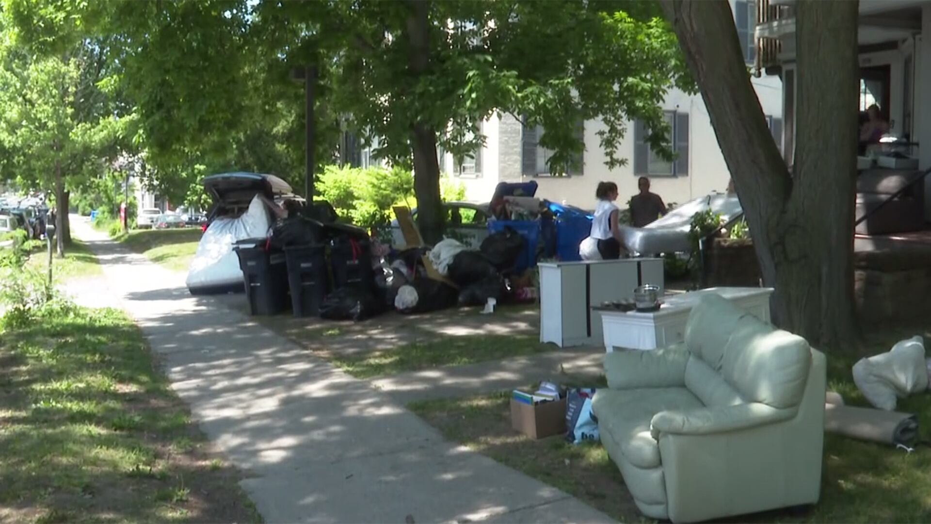 As UVM students move out, 'Hippie Christmas' leaves Burlington with the ...