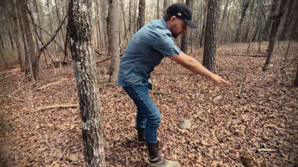 They followed a random lead — then found a family cemetery lost for decades