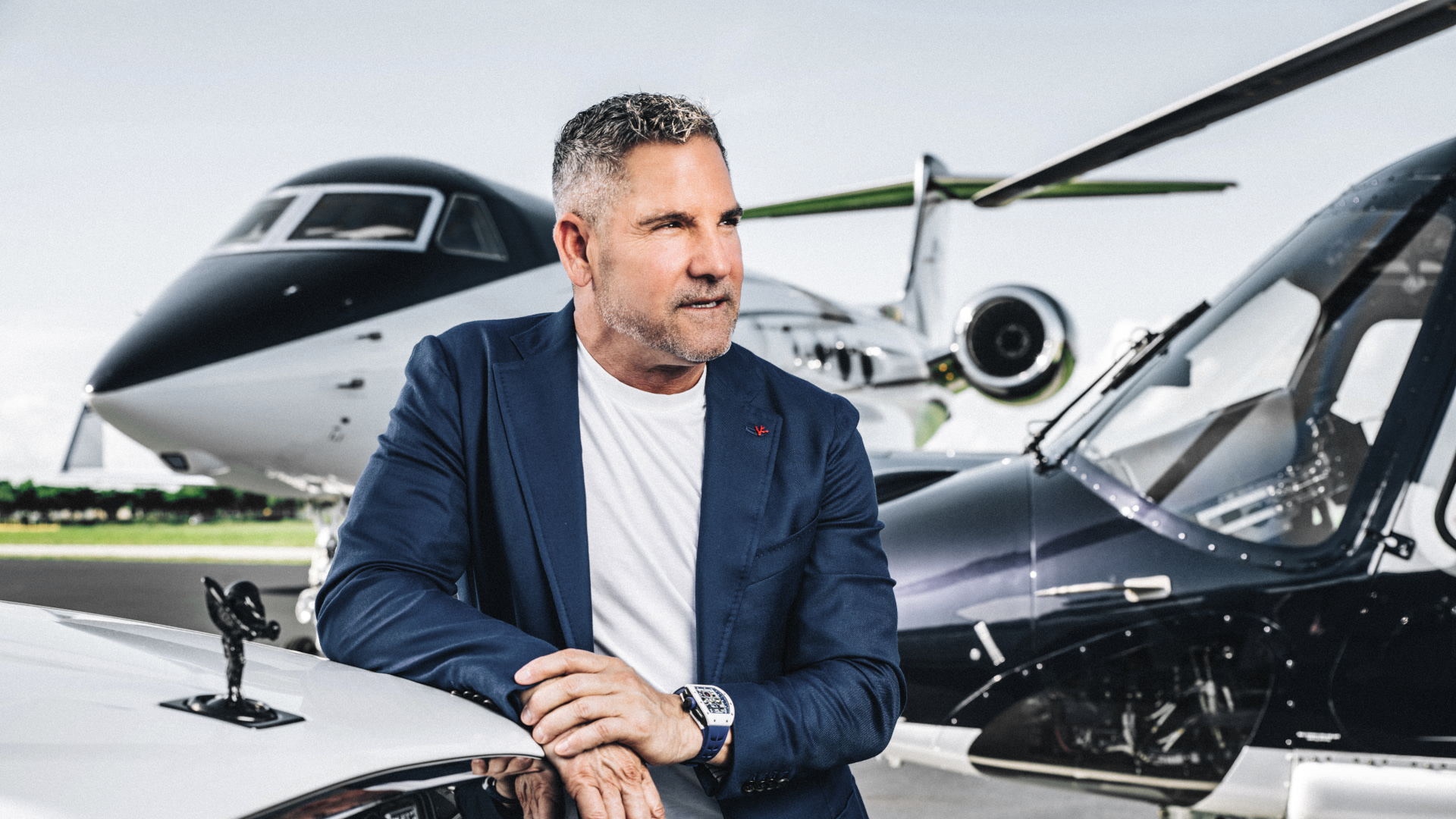 2 reasons Grant Cardone likes Trump's gold card initiative