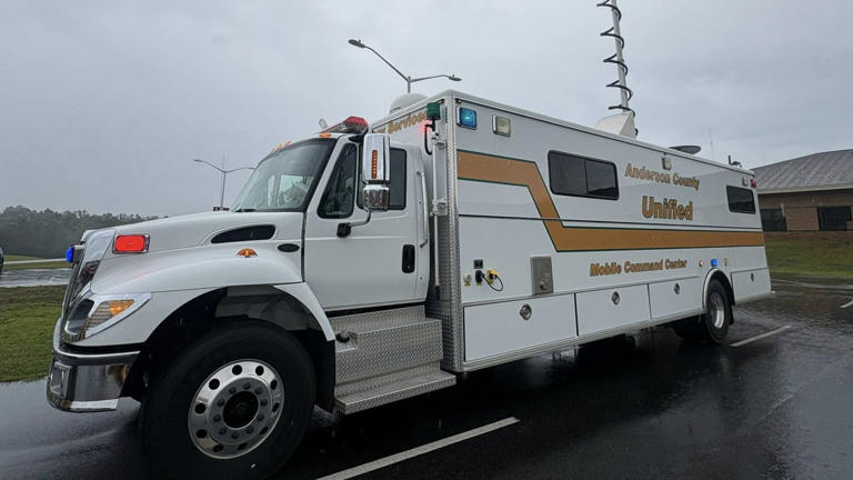 Upstate fire departments respond to fire at McCormick County high ...