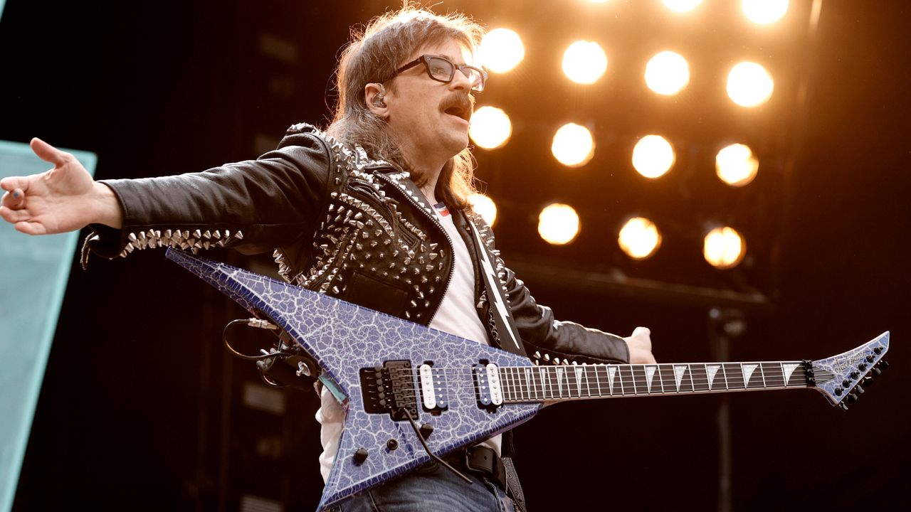 “Who’s gonna tell Rivers?”: Weezer frontman uploads a whole heap of ...