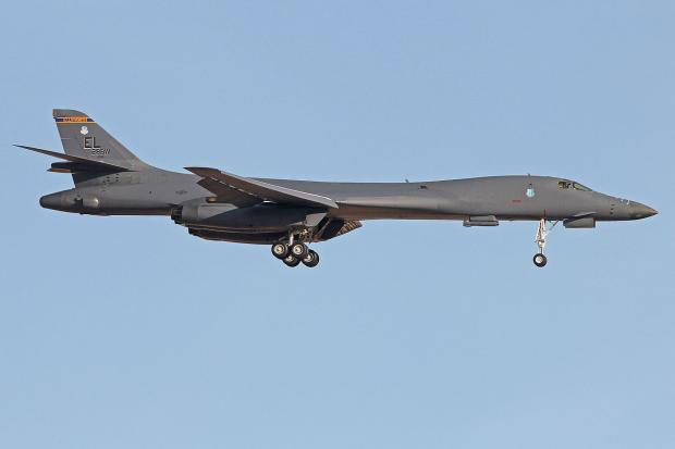 Supersonic US bomber spotted flying over Dorset