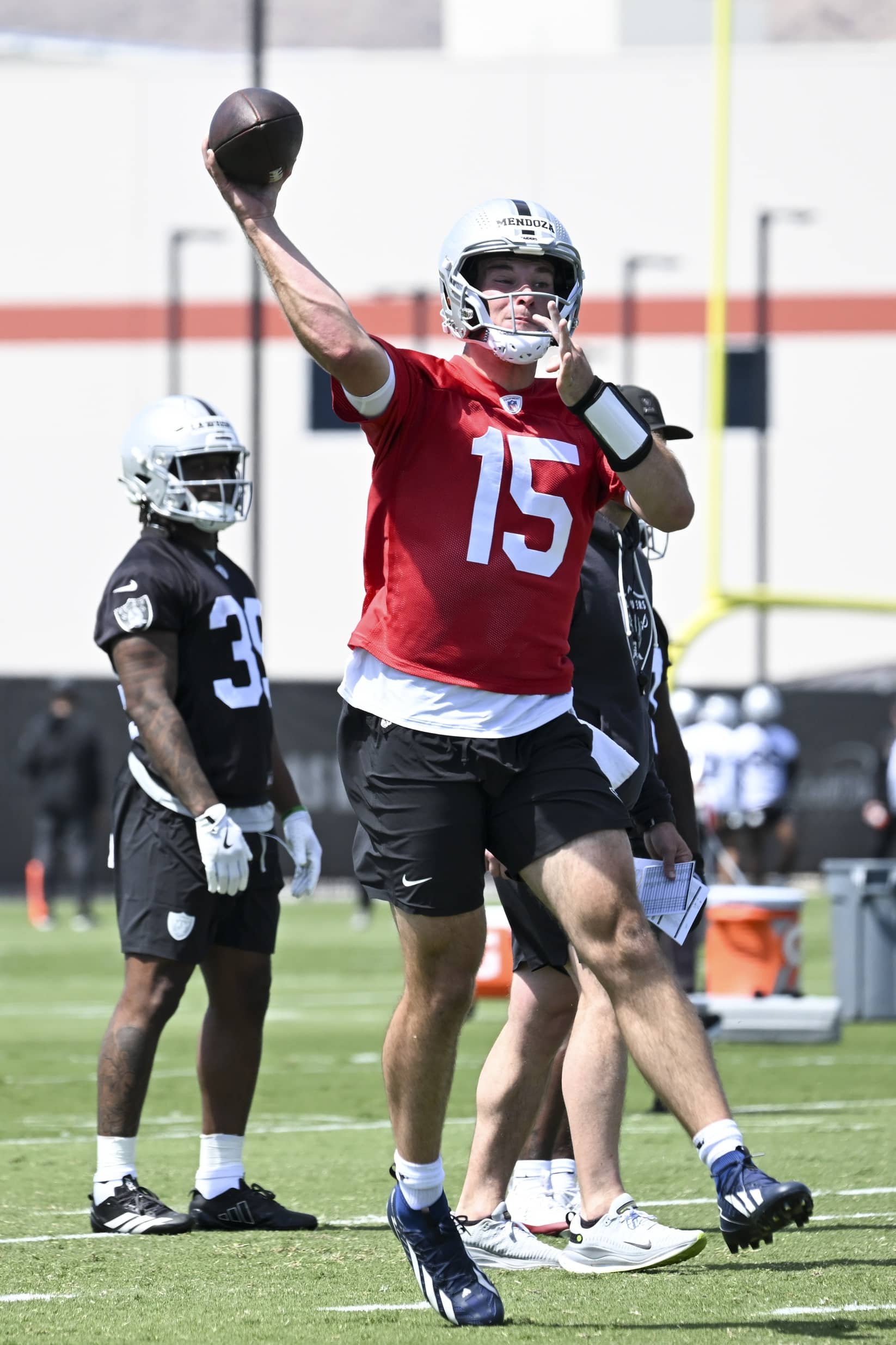 Las Vegas Raiders’ predicted 2026 record after drafting Fernando Mendoza