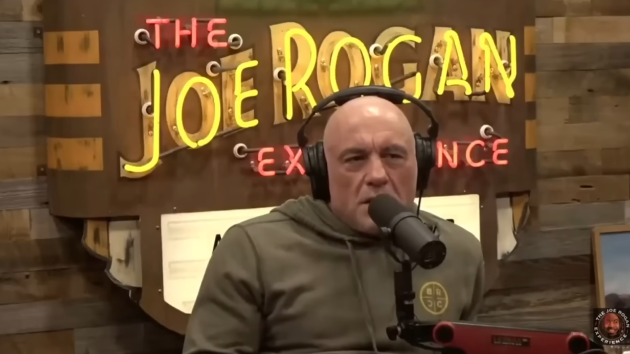Furious Rogan reads this file live as Trump stunned by betrayal