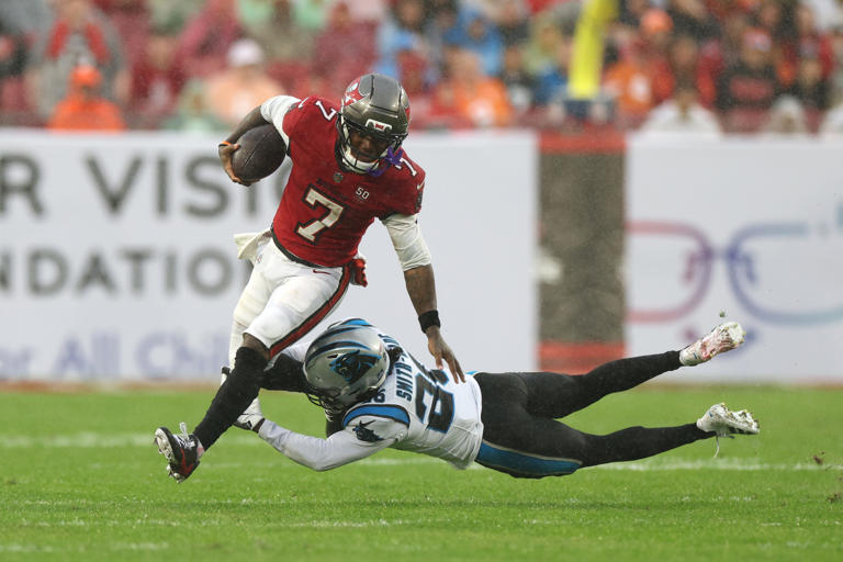 Bucky Irving set to miss Buccaneers mini-camp due to shoulder injury