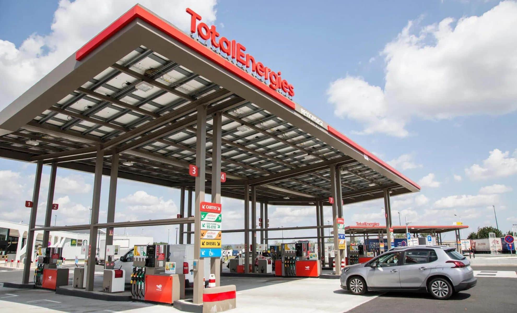 Cette carte donne accès au SP95 à 1,99 € et au gazole à 2,09 € : voici ...