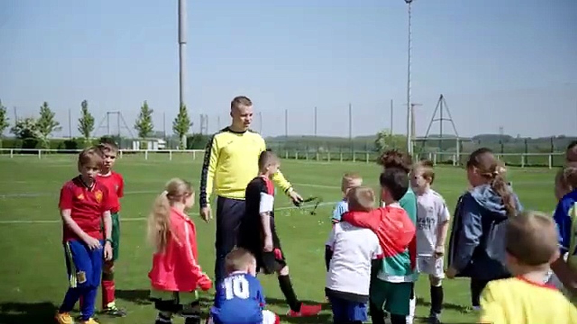 Solidarité et inclusion : FC Famars (Nord) : Tous avec Borys - Foot ...