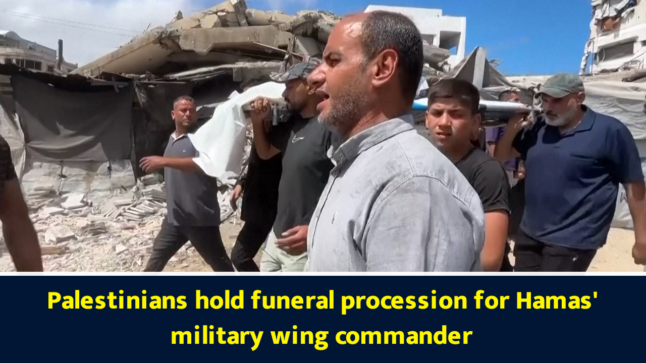 Palestinians hold funeral procession for Hamas' military wing commander