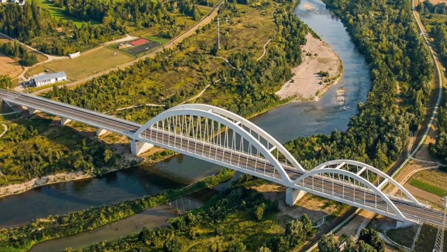 Koniec korków w Nowym Sączu? Nowy most na Dunajcu ma powstać w trzy ...