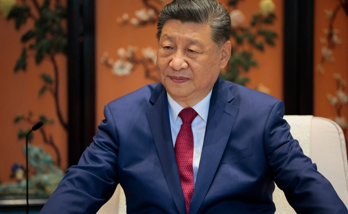 Xi vowed to curb smoking, but cigarette sales tell a different China story