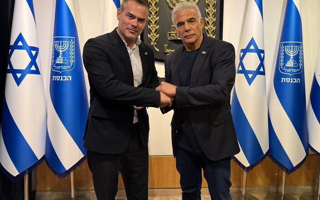 Yesh Atid MK Boaz Toporovsky announces break from politics