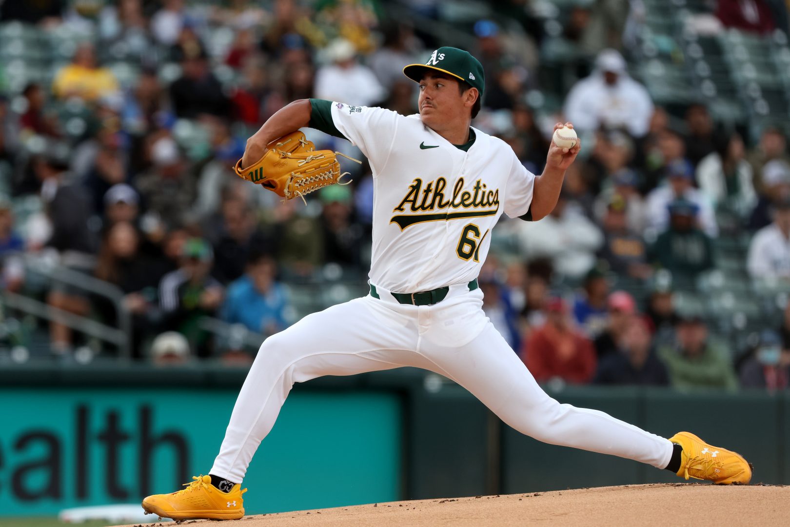 Jump drops MLB debut as Mariners beat A’s 4-1