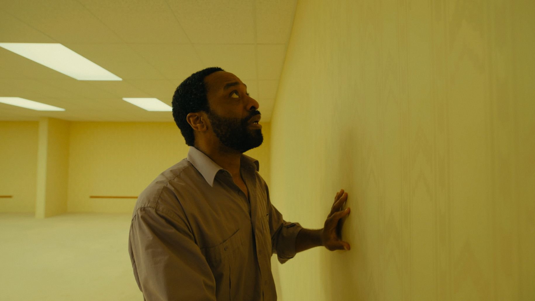 The 'agonisingly tense' film Backrooms is easily one of 2026's most ...