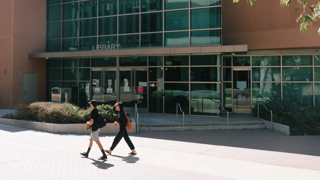 California colleges face persistent online learning challenges