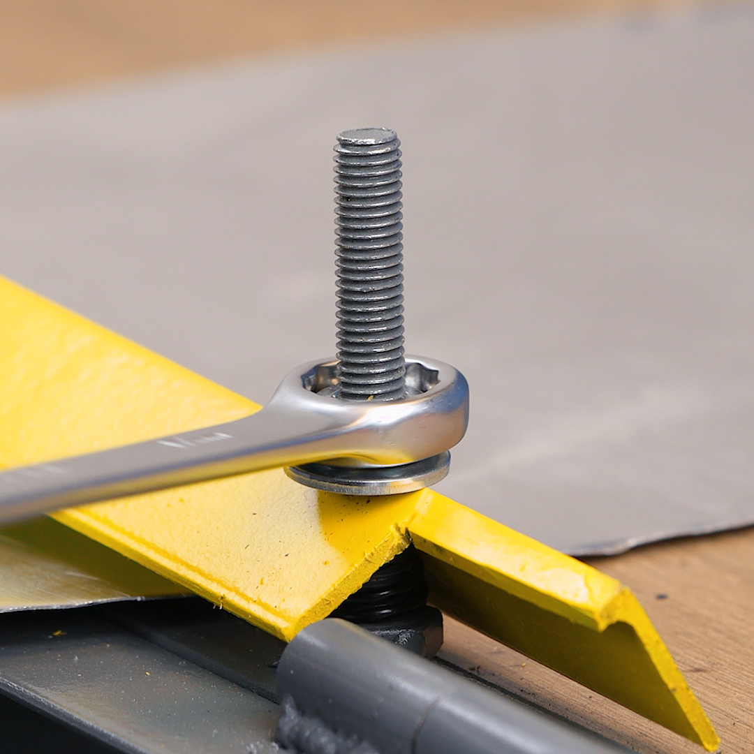 DIY metal bending hack revealed!