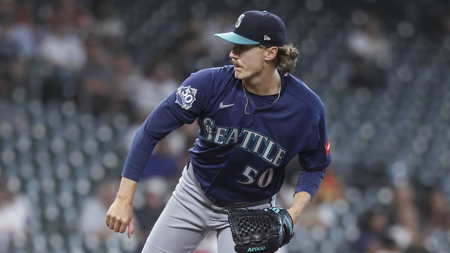 Mariners' Luis Castillo, Bryce Miller piggyback snafu barely hides ...