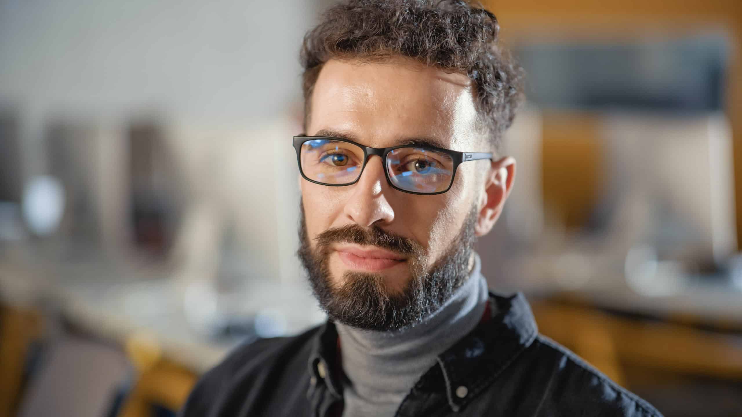 10 rude habits that are actually signs of high intelligence