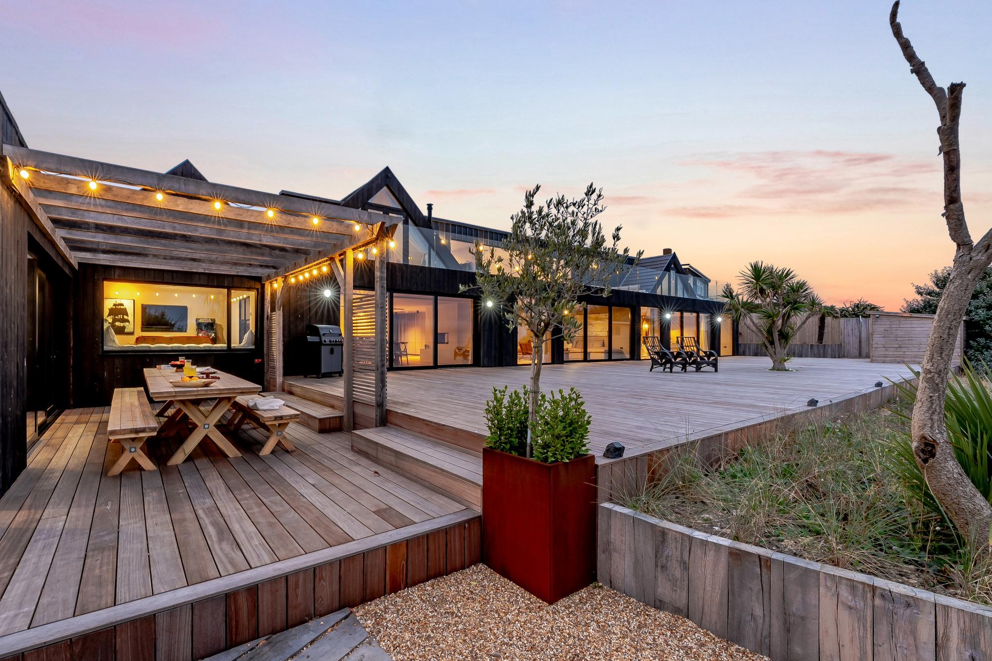 Bexhill beachfront home hand-picked by Grand Designs presenter Kevin ...
