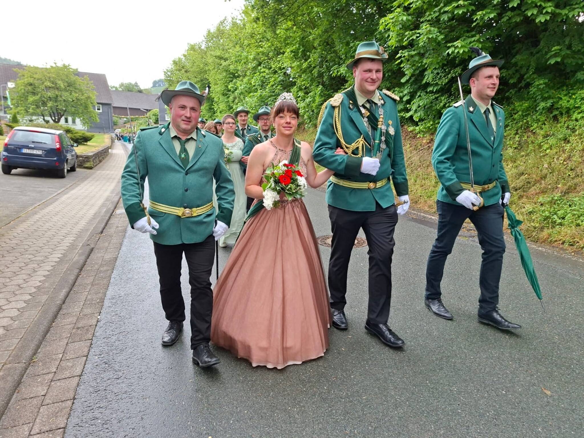 Startschuss fällt in Elsoff: Schützen eröffnen Saison im Stadtgebiet ...
