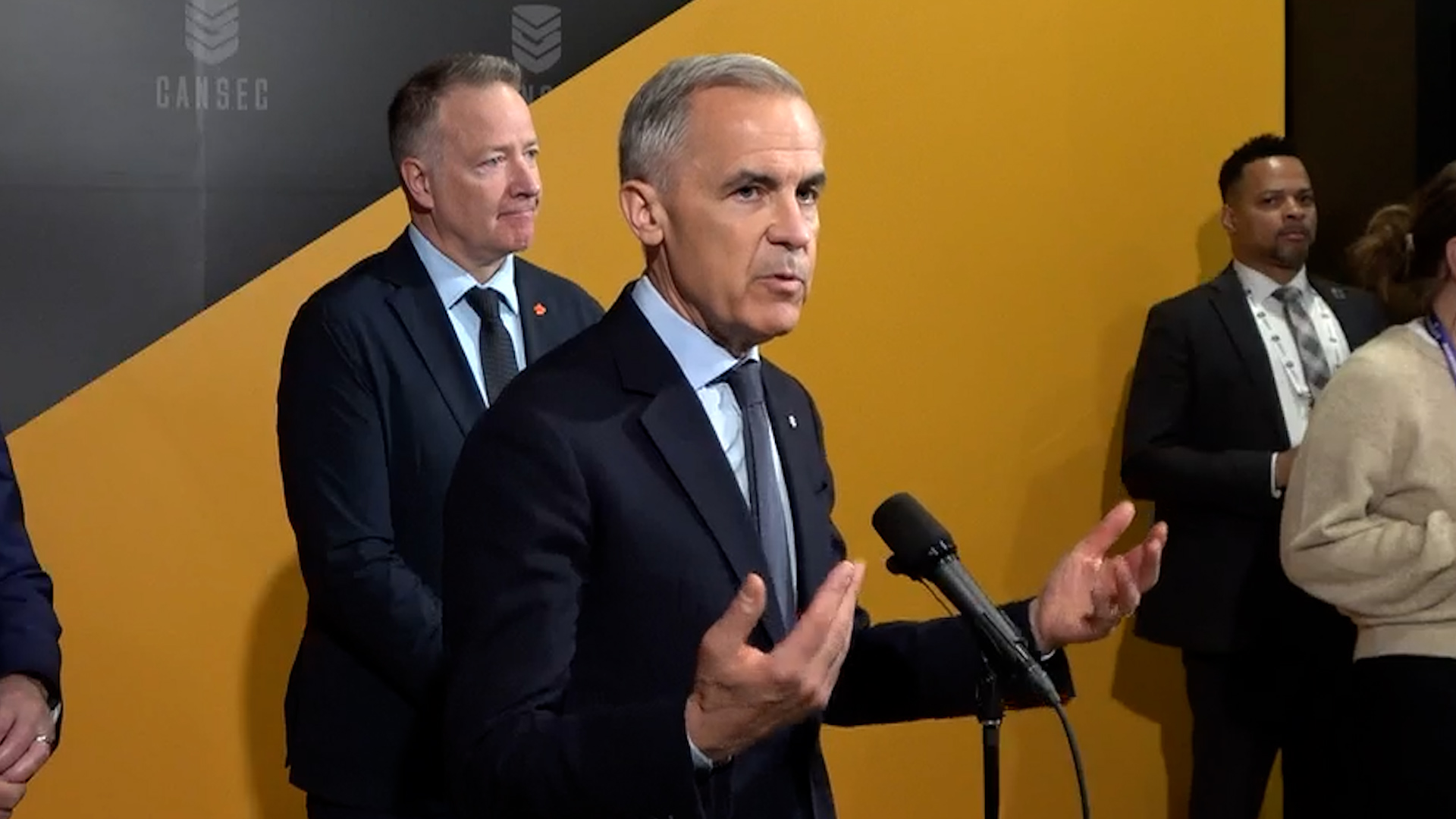 Carney: Canada in contract talks with Saab for radar aircraft