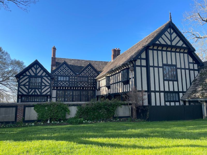 10 Virginia castles that feel like Europe without leaving the state
