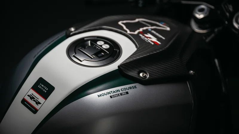 Cuma 115 unit di dunia, BMW luncurkan M1000 RR edisi langka seharga Rp 1 M