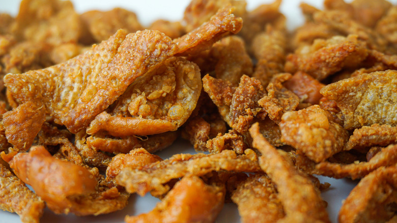 12 signs you shouldn't buy that rotisserie chicken