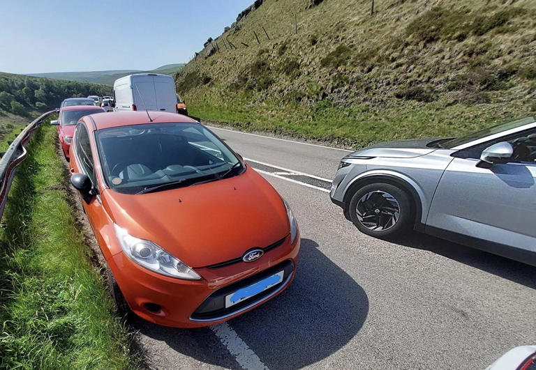 Police seize vehicles after Peak District beauty spots 'swarmed' with ...