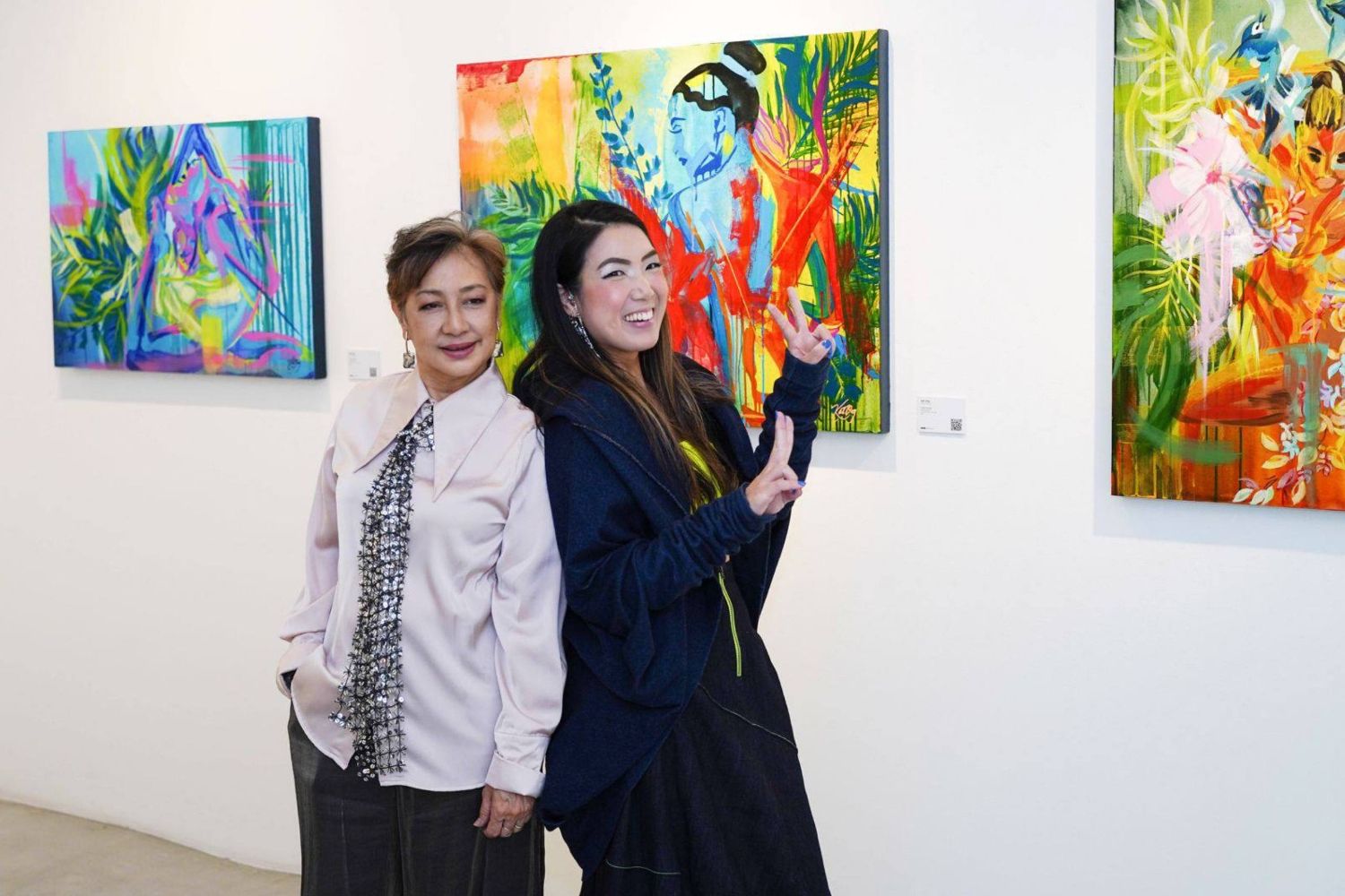 How Kat Ong and Butchie Peña use light to explore emotion and stillness ...