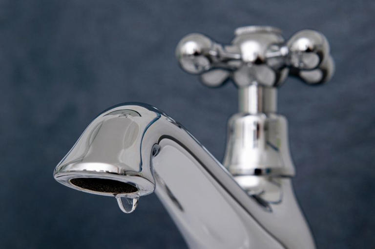 People in Kent urged to use water for 'essential purposes only' after ...