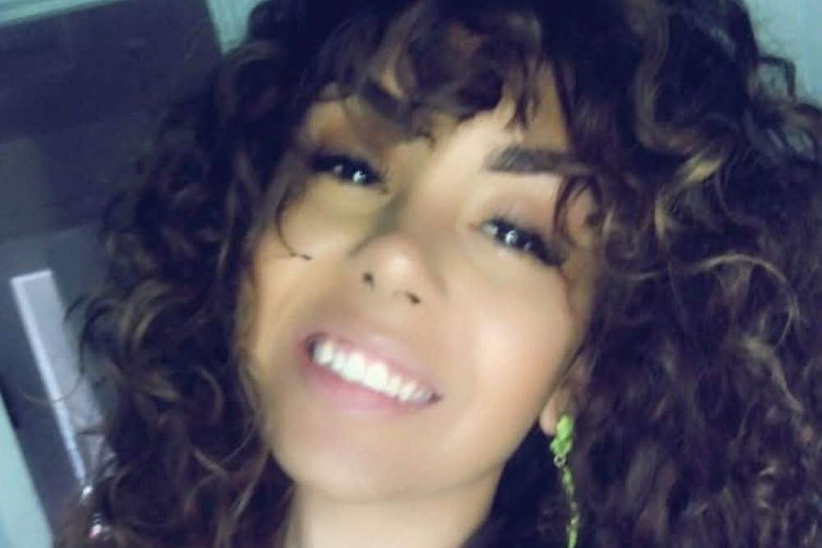 ‘Amazing mum’ shot dead outside bar would ‘light up every room she ...