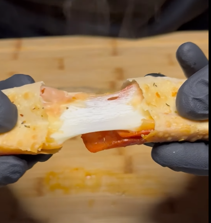 10-minute pepperoni pizza taquitos 🌮🍕 super easy, crispy, and ...